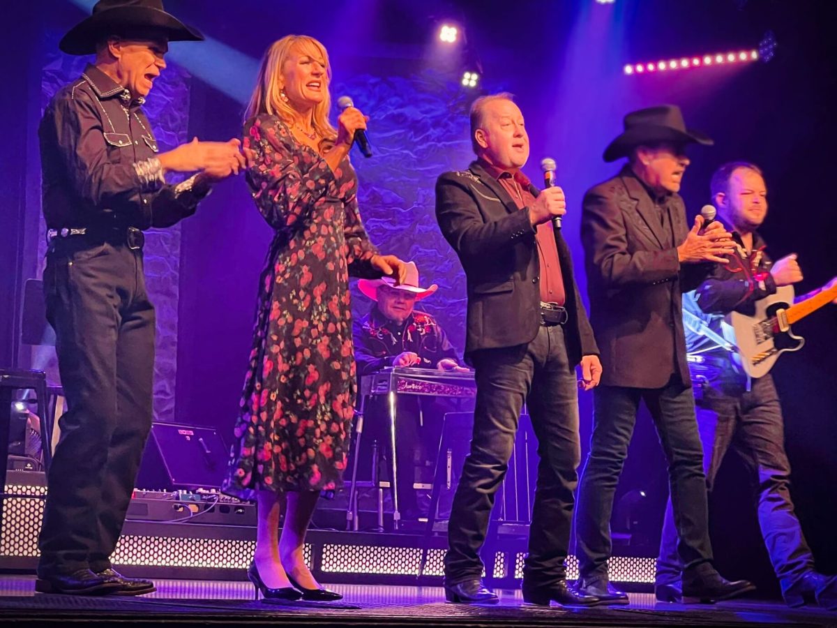 Down Home Country Show: A Classic Country Experience